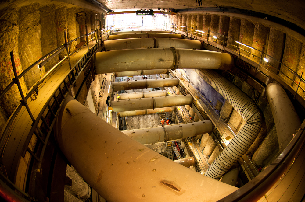 Tottenham Court Road Crossrail upgrade takes giant leaps forward ...