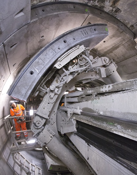 In pictures: Crossrail 'marathon' tunnelling project passes five-mile ...