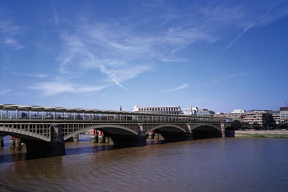 Blackfriars Bridge