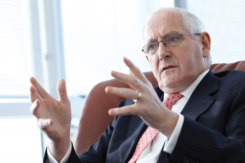 Laing O’Rourke to cut all staff pay | Construction News