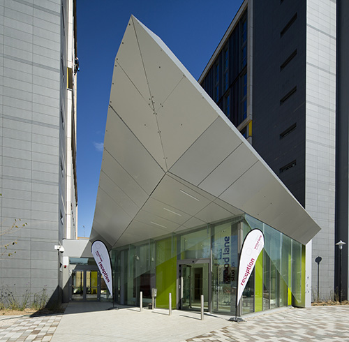 ISG to offer early pay facilities but won't extend payment terms ...