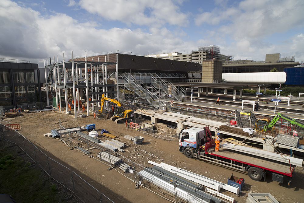 VolkerFitzpatrick restructures Gatwick station with huge live load ...