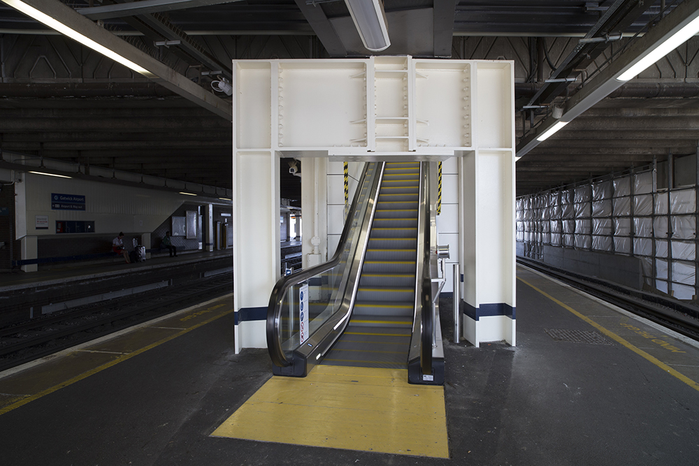 VolkerFitzpatrick restructures Gatwick station with huge live load ...