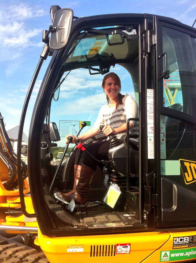 Taylor Woodrow shows public how tram extension will boost Nottingham ...