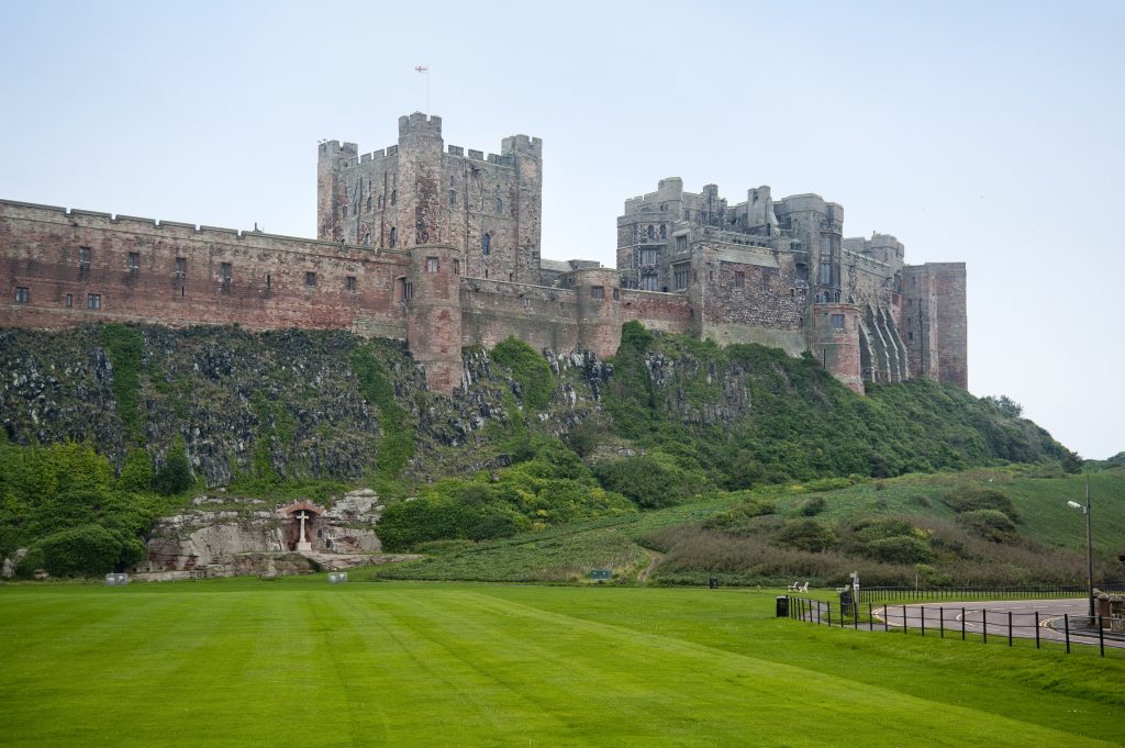 Castle restoration brings modular scaffolding in-house | Construction News