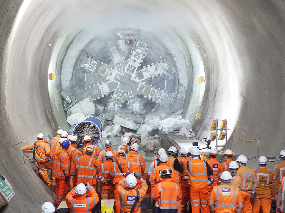 Video and images: Crossrail makes tunnelling breakthroughs ...