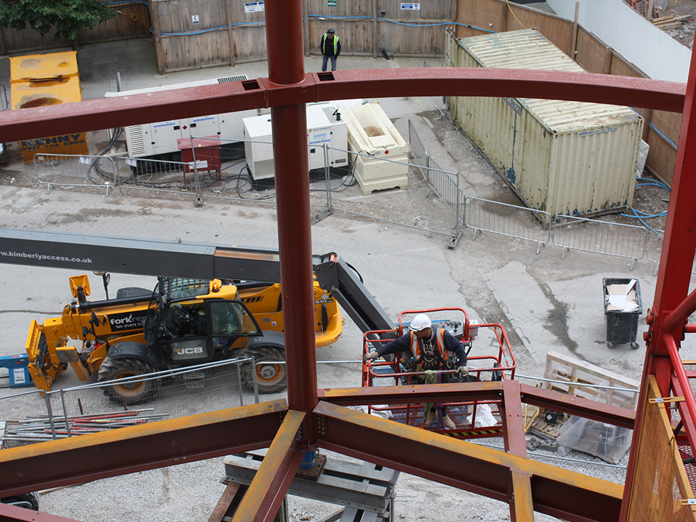 Box-in-a-box Manchester theatre demands technical performance ...