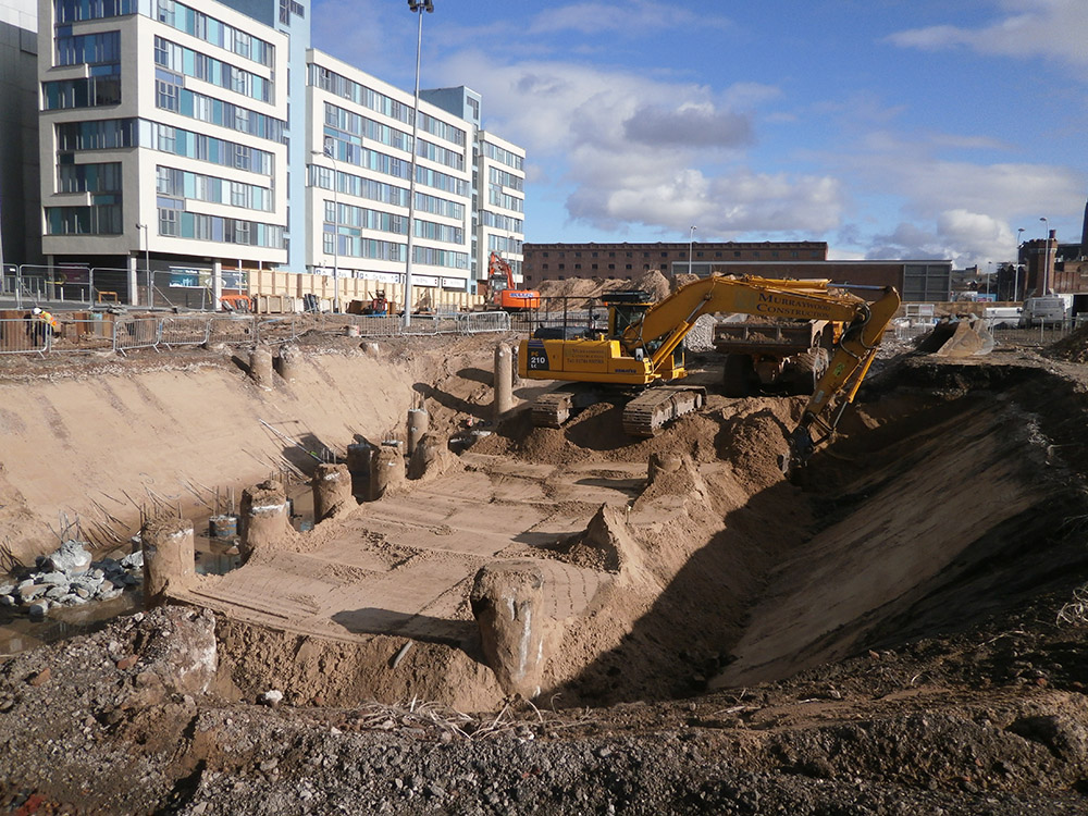 ISG races three ships in delivering Liverpool’s dockside exhibition ...
