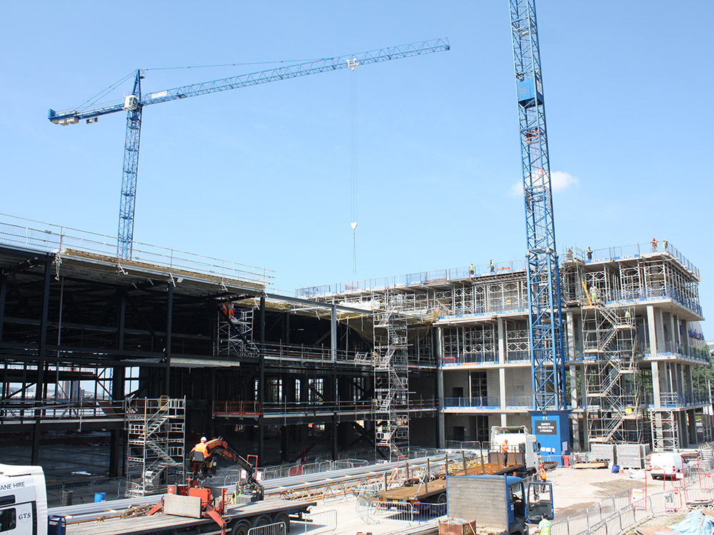 ISG races three ships in delivering Liverpool’s dockside exhibition ...