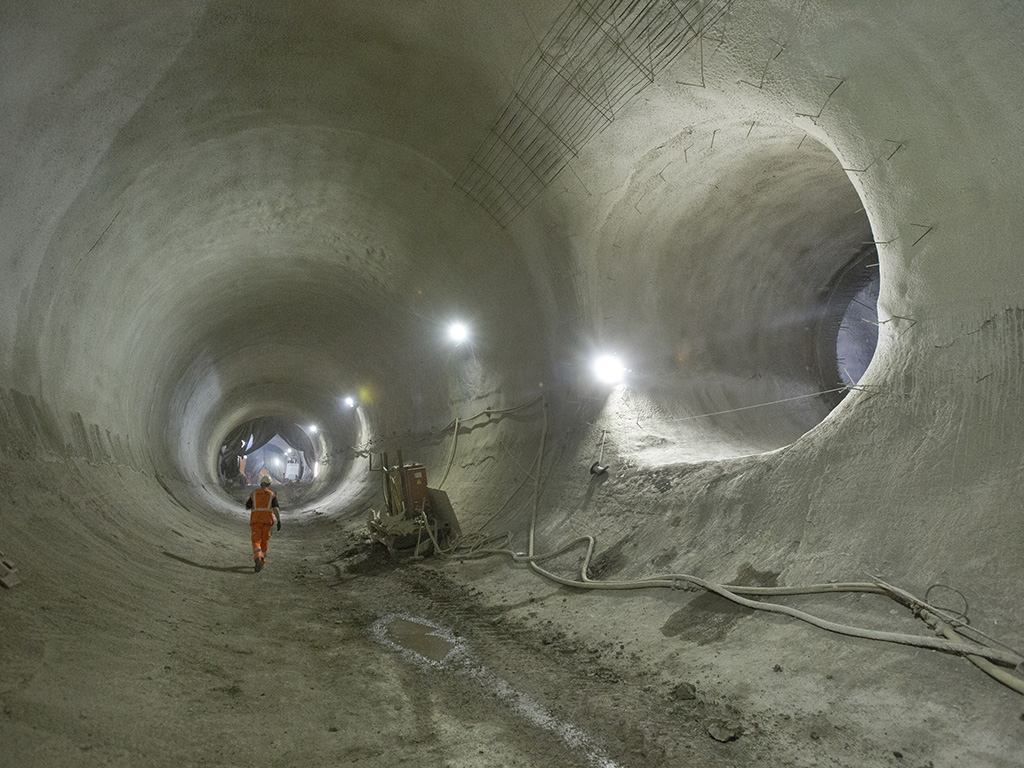 Crossrail: A history of missed deadlines and cost overruns ...
