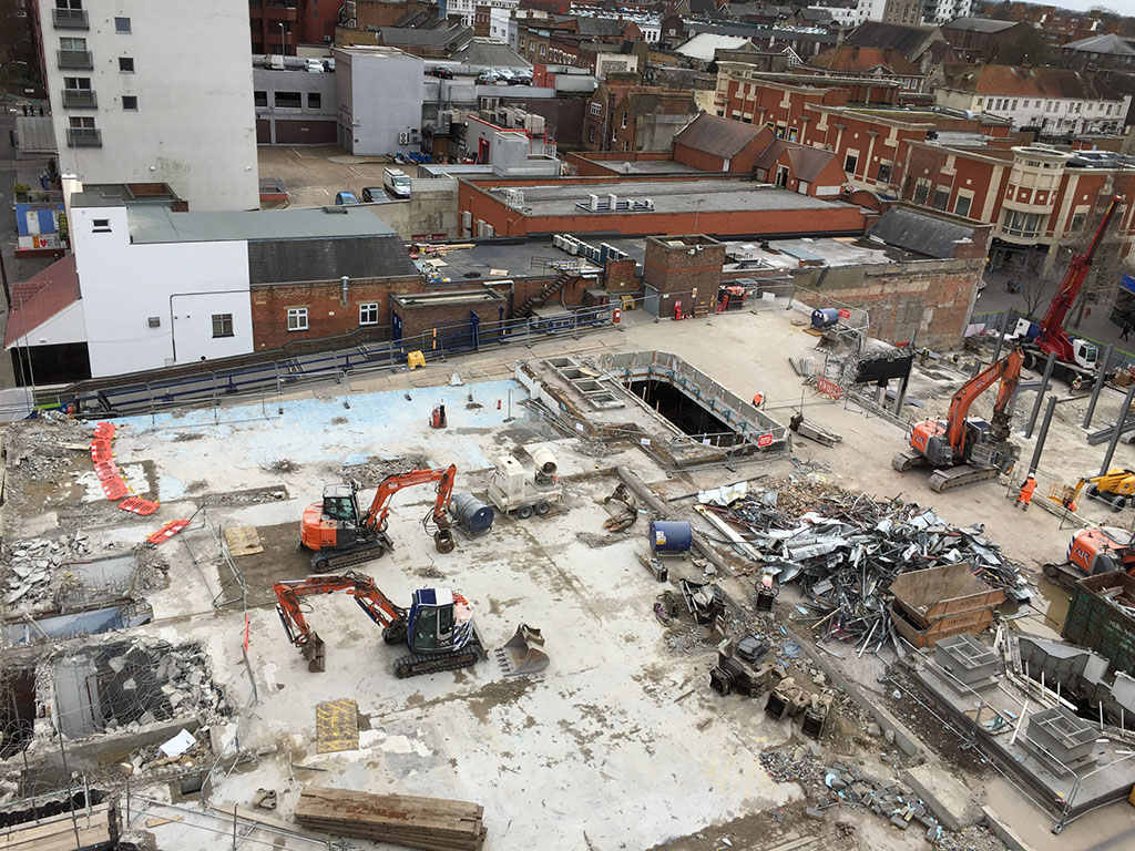 AR demolishes Times Square without disrupting public | Construction News