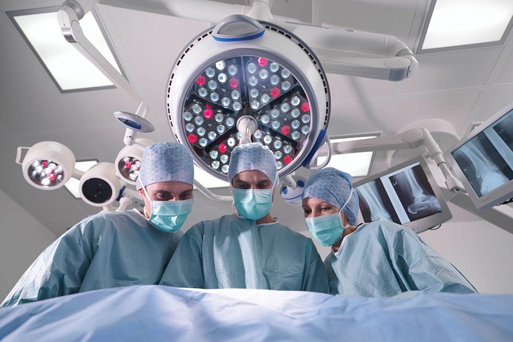 McAlpine/Vinci wait in the wings as Cheshire hospital job gets planning ...