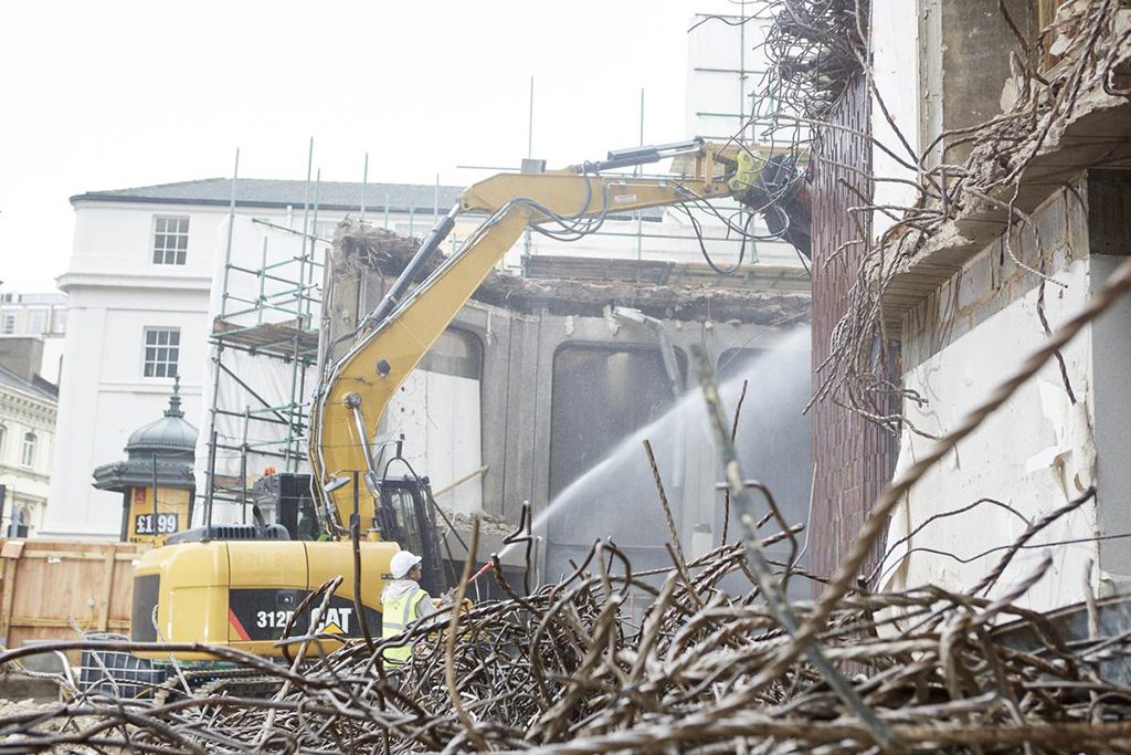 Watch: Crane erected as Birmingham demolition gets underway ...