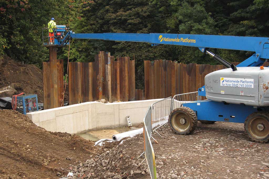 Material gains on Salford flood scheme | Construction News