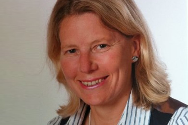 Helen Cowing to replace Jonathan Houlton as ISG finance director