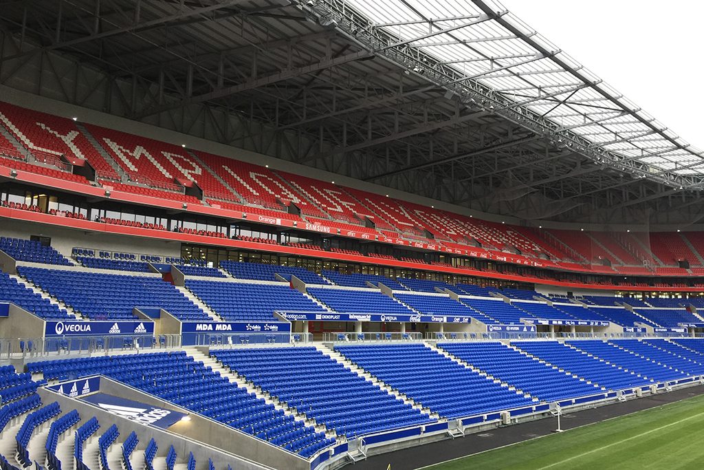 Lyon's new 'fortress' keeps the fans happy | Construction News