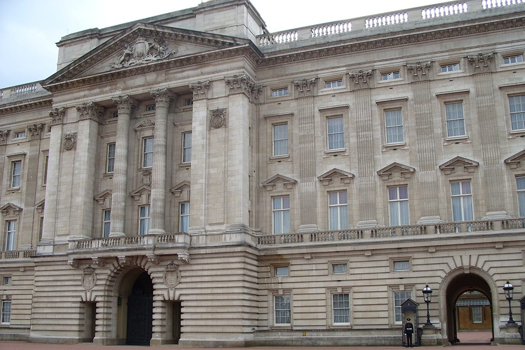 Six firms win roles on £369m Buckingham Palace revamp | Construction News