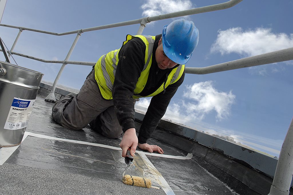 Airport job shows all you need above | Construction News