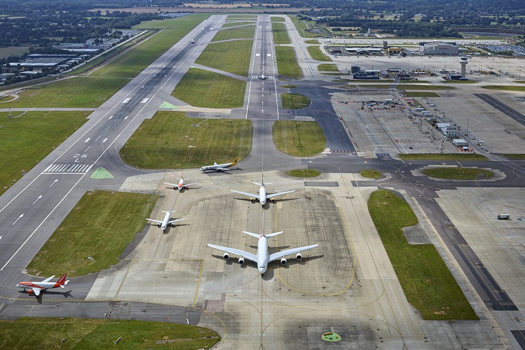 Gatwick Northern Runway plan gets go-ahead | Construction News