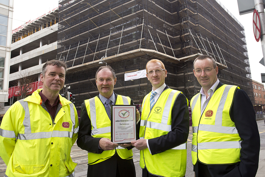 Considerate Constructors signs up first Irish site | Construction News