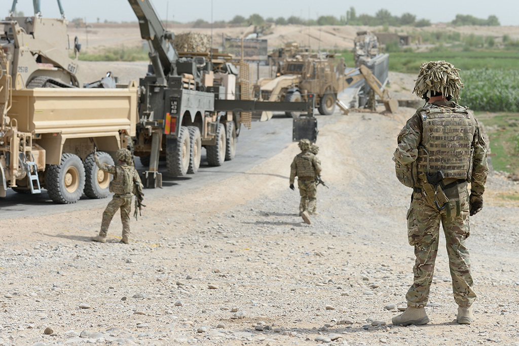 ‘I wore a mask to work’: Supporting ex-soldiers into construction ...