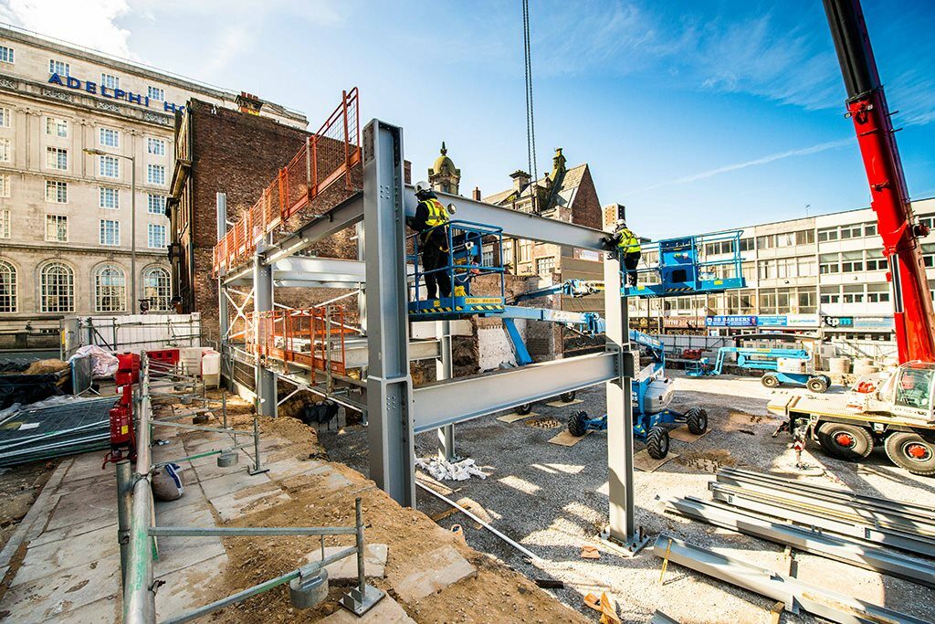 Pubs left and right: ISG builds the perfect student halls ...
