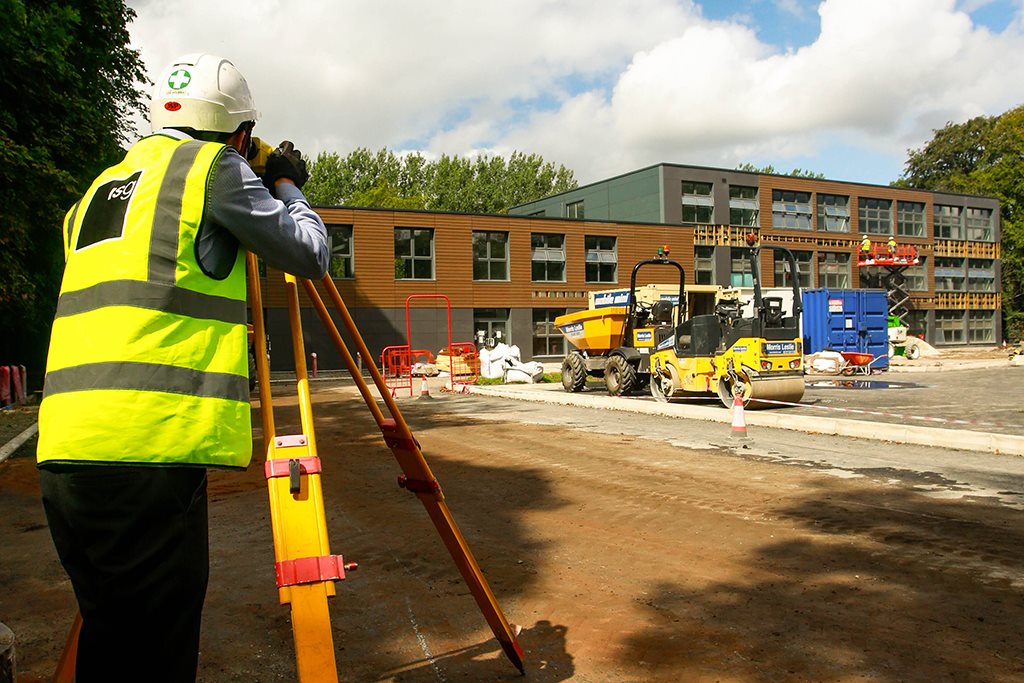 ISG goes modern to upgrade 10 schools in 24 months | Construction News
