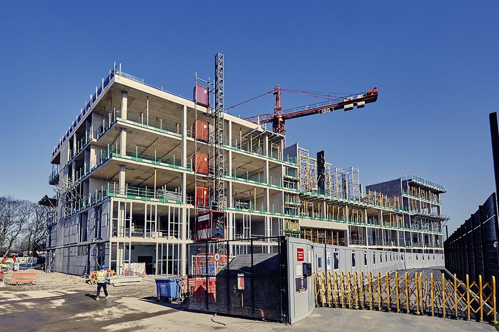 ISG puts on a performance in the shadow of Twickenham | Construction News