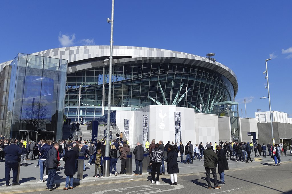 In pictures: Spurs new stadium opens to public | Construction News