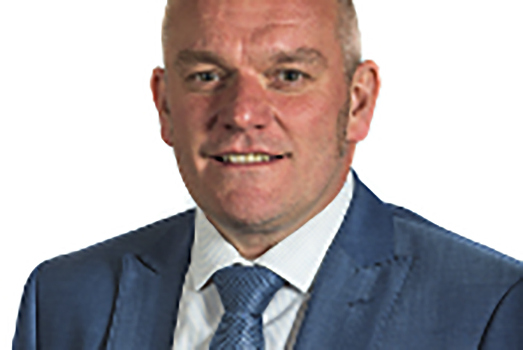Van Elle CFO resigns | Construction News
