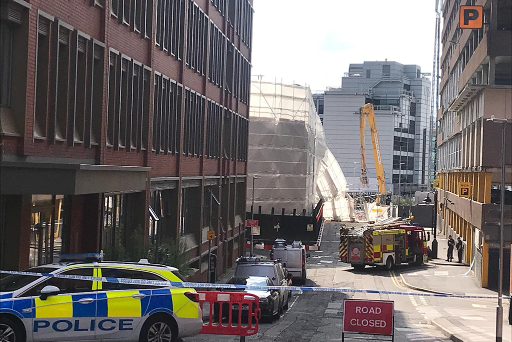 Scaffolding collapse: No fatalities 'a matter of luck' says union ...