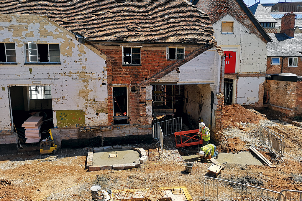 Stepnell gives Shakespeare costume workshop a makeover | Construction News