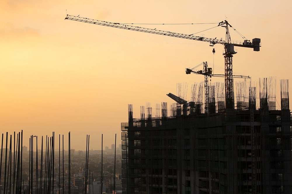 Annual construction output rises despite final-quarter dip ...