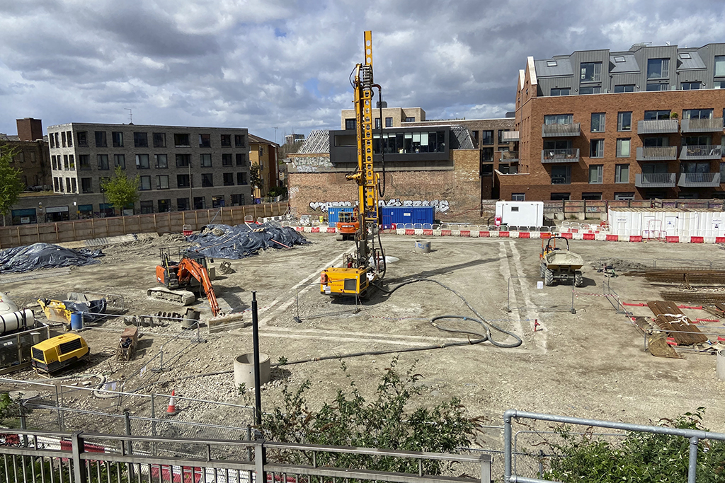 Ardmore stops work on £75m scheme over smell complaints | Construction News