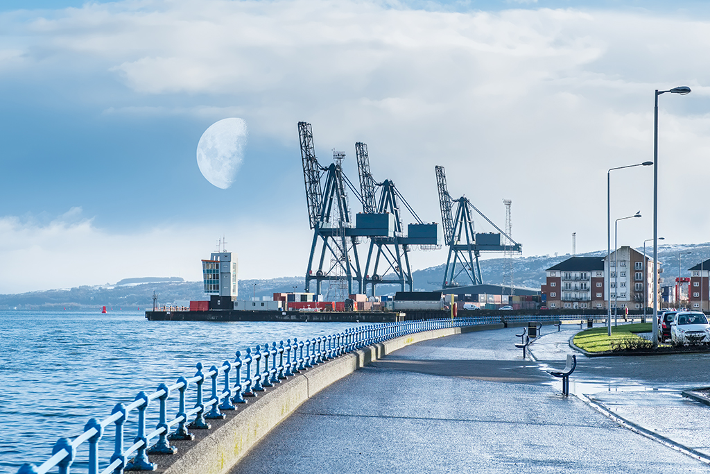 Contractors alerted to £150m port construction site job | Construction News