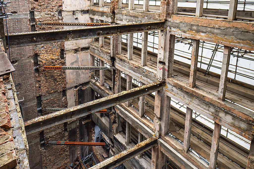 Cutting and carving on London’s Oxford Street | Construction News