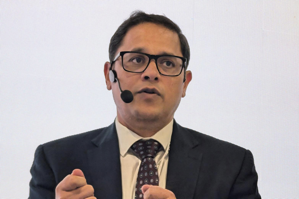 Be ‘more real’ in bids, government property boss tells firms | Construction News