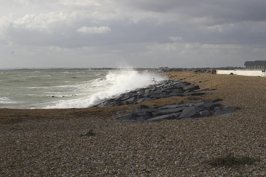 Environment Agency launches £1bn beach management framework ...