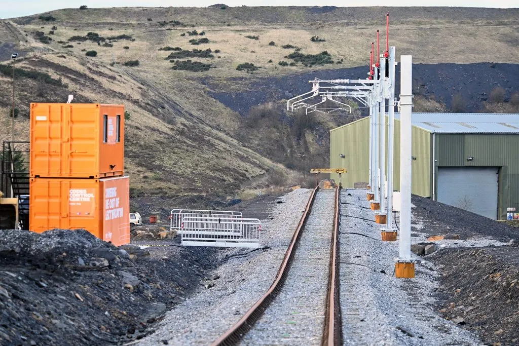 Five year delay to UK’s landmark £400m rail testing facility ...