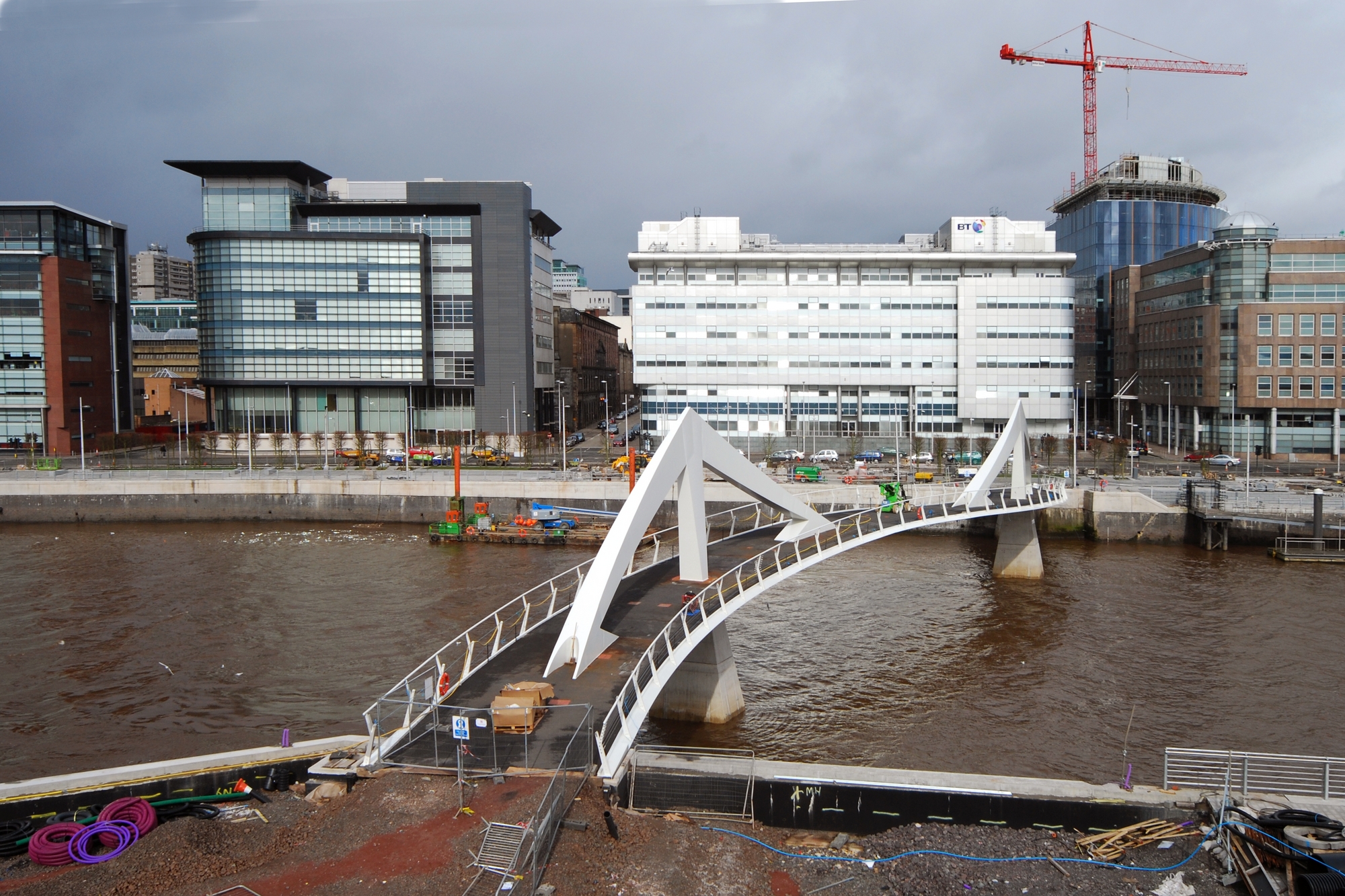Clyde's Tradeston Bridge nears completion | New Civil Engineer