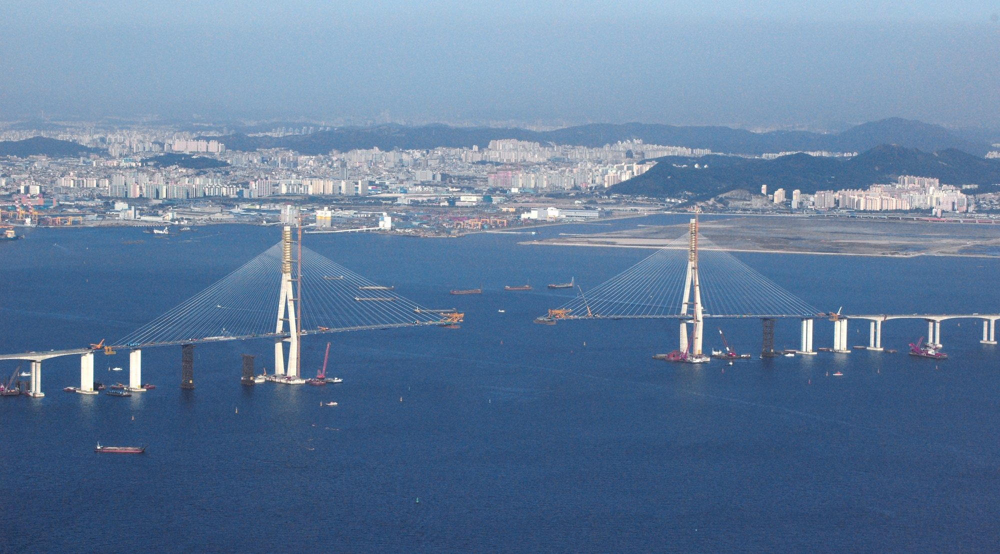 Korean Colossus: Incheon Bridge | New Civil Engineer