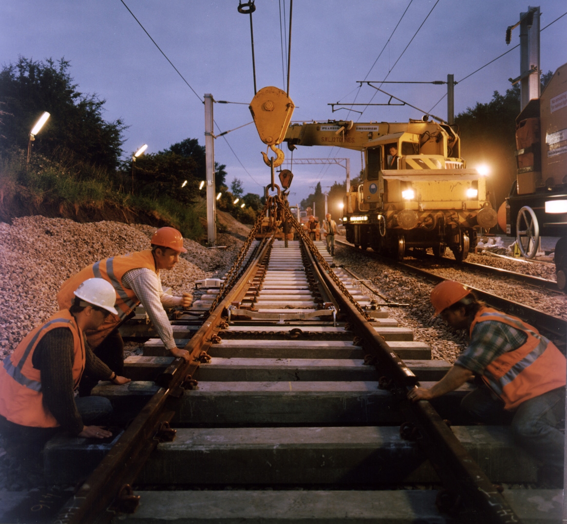 Network Rail restructures maintenance teams to cut costs | New Civil ...