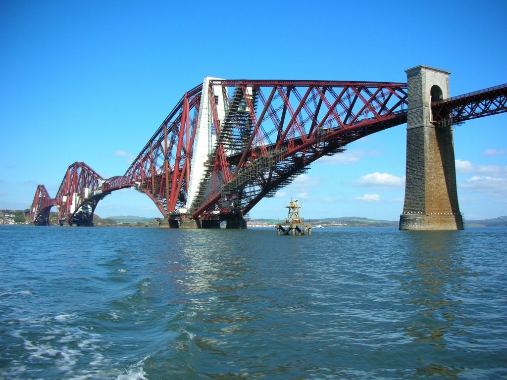 Forth Bridge painting to finally end in December | New Civil Engineer