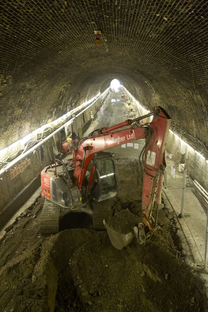 Crossrail completes Connaught cofferdam work ahead of schedule | New ...