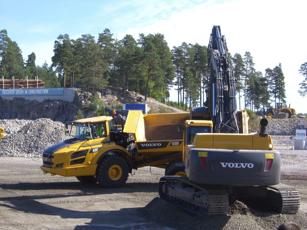 New concepts in construction machinery design: The rise of the machines ...