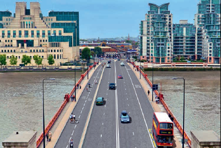 Plans unveiled for London’s first segregated cycle superhighway | New ...