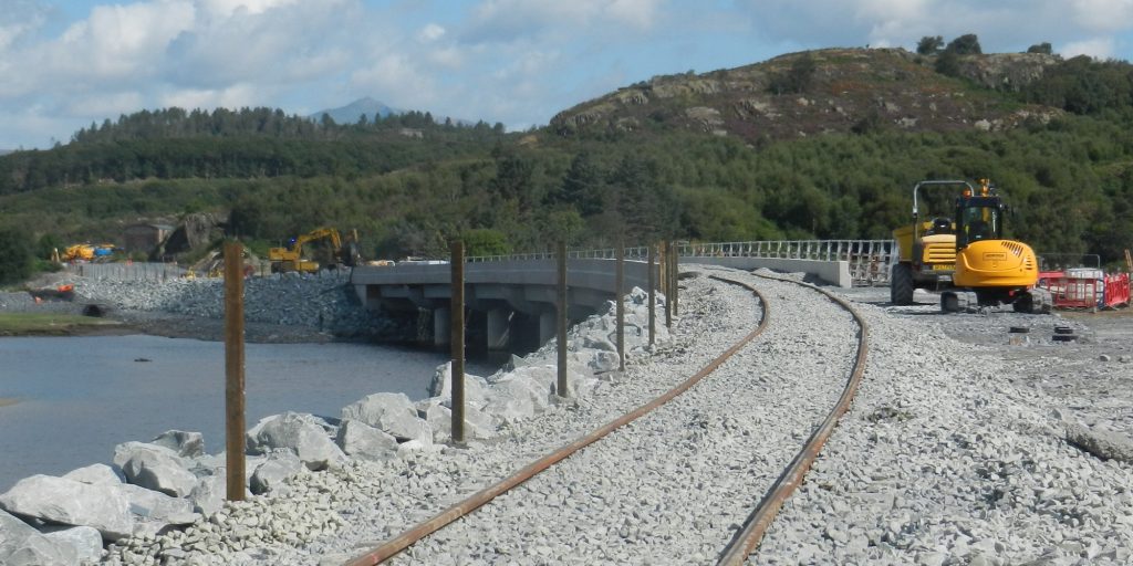 Cambrian Coast railway bridge rebuild completes | New Civil Engineer