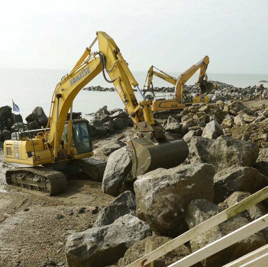 PHOTOS | Work begins on Clacton and Holland-on-Sea coastal defence job ...