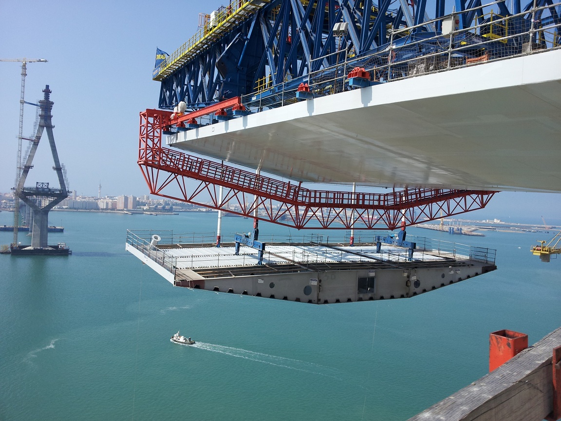 The Gallery | Cadiz Bridge nears completion | New Civil Engineer