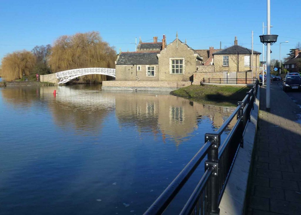 People project: Godmanchester's award winning flood defences | New ...